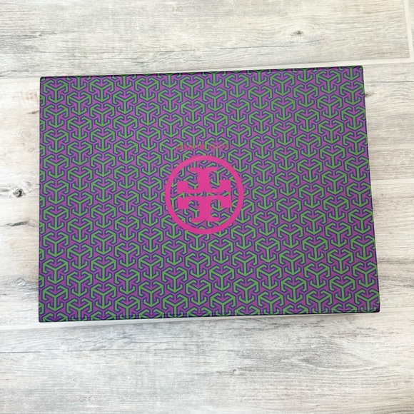 Tory Burch | Other | Tory Burch Gift Storage Box 33 | Poshmark